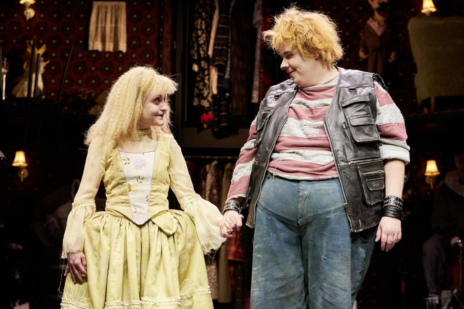 Kritik: Murat Yeginer: Bittersüße Zitronen | Hamburg | Die Deutsche Bühne