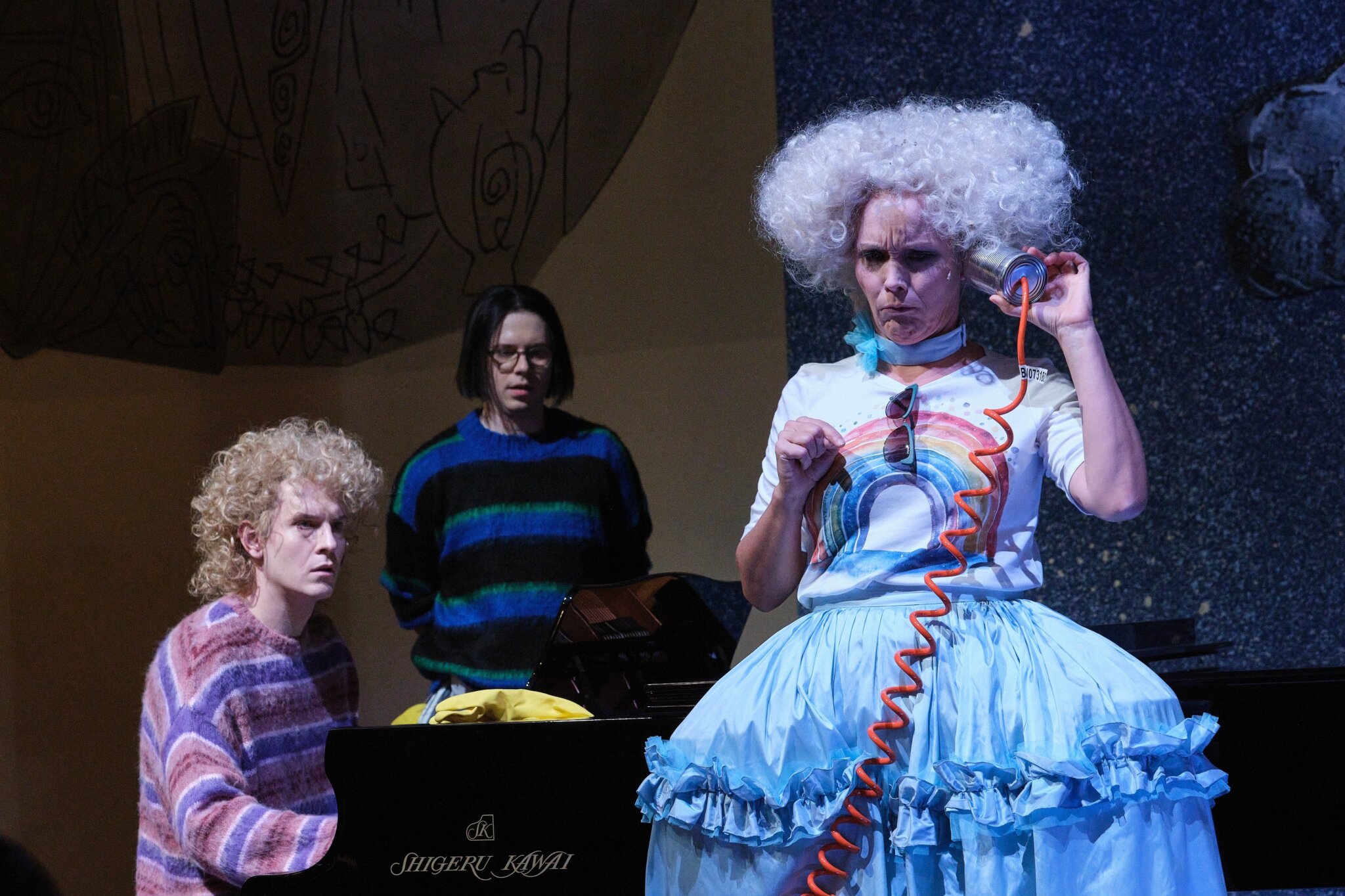 Kritik: Sebastian Schwab: Holle! | Düsseldorf | Die Deutsche Bühne